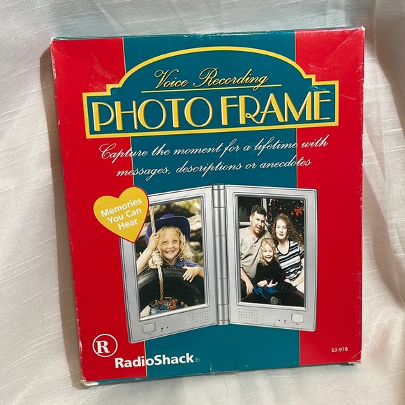 Radio Shack | Other | Voice Recording Photo Frame Photo Size 4x6 | Poshmark